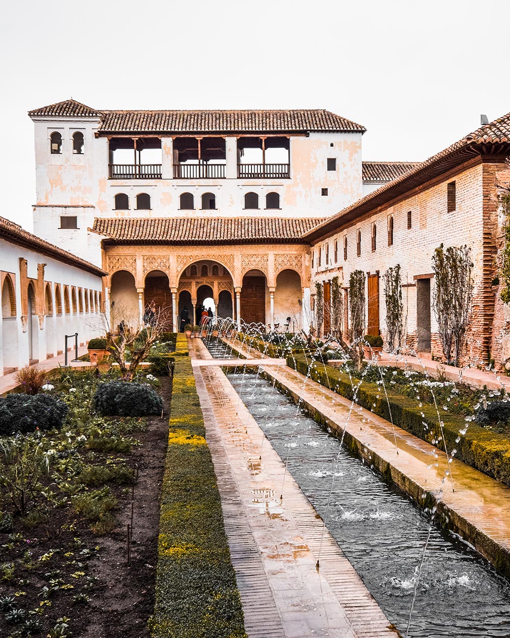 Visiting The Alhambra - The Ultimate Guide - The Road Is Life